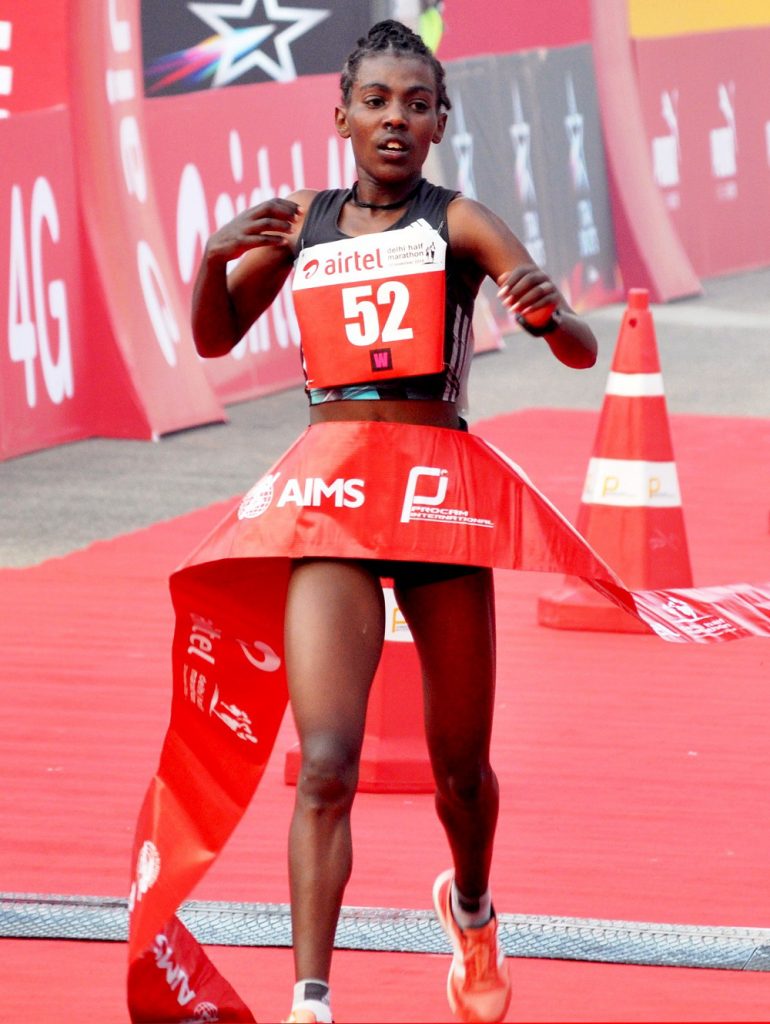 One month to go to the Airtel Delhi Half Marathon 2018 - Athletics ...