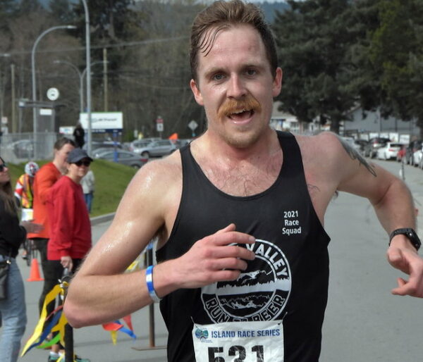 Logan Roots and Christine Bant win Westcoast Sooke 10K - Athletics ...